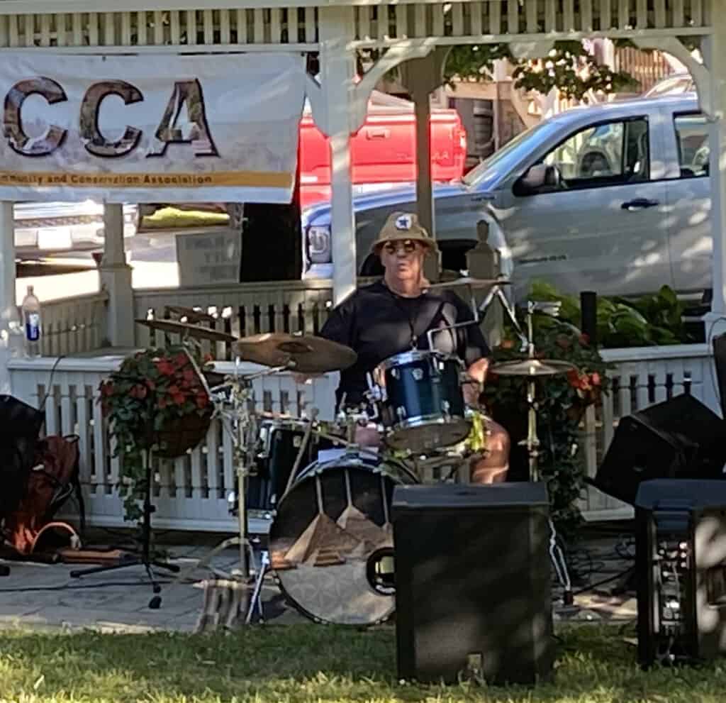 Mark Huntley and Friends in Cavendish - The Vermont Journal & The Shopper