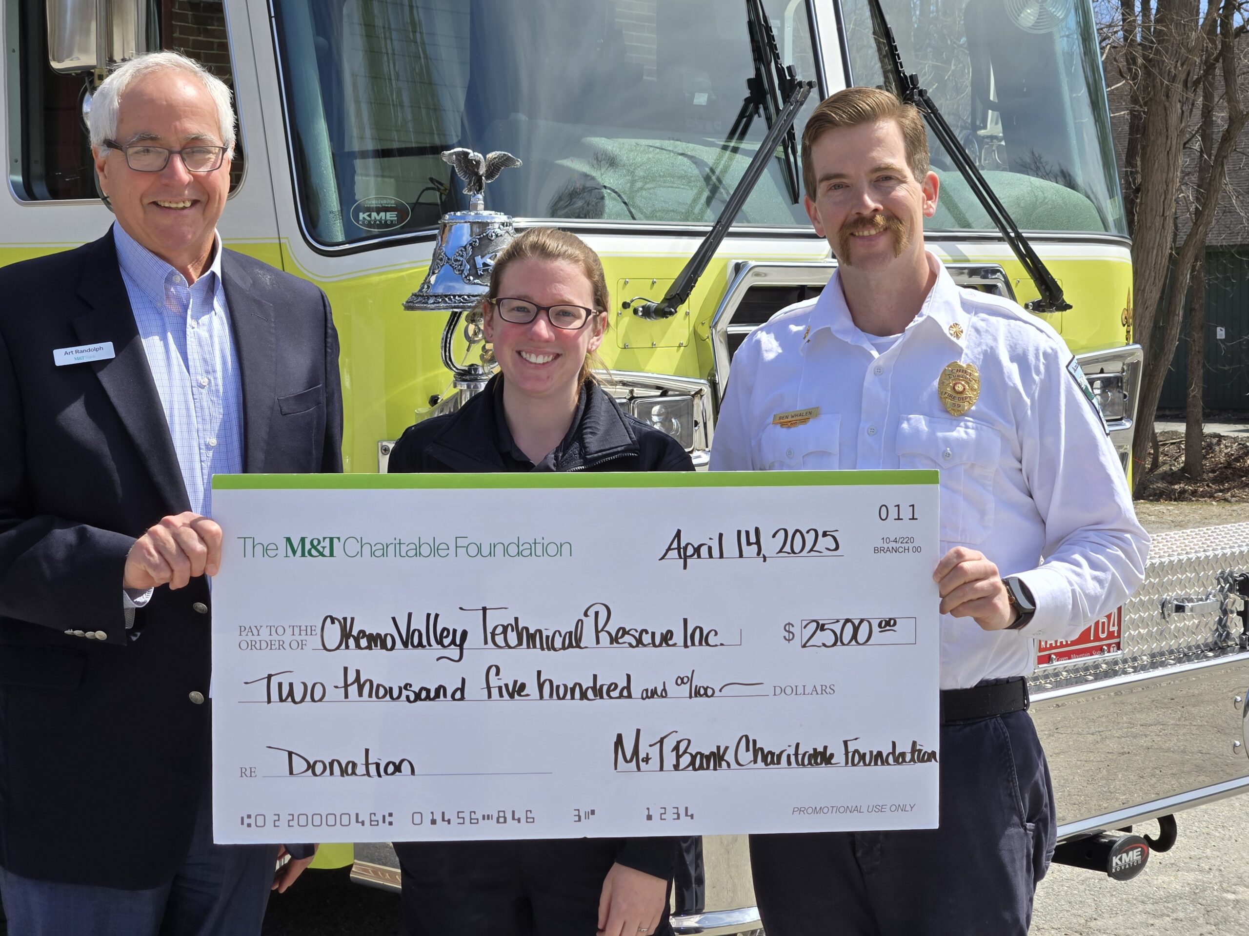 M&T Bank donates to Okemo Valley Technical Rescue - The Vermont Journal ...