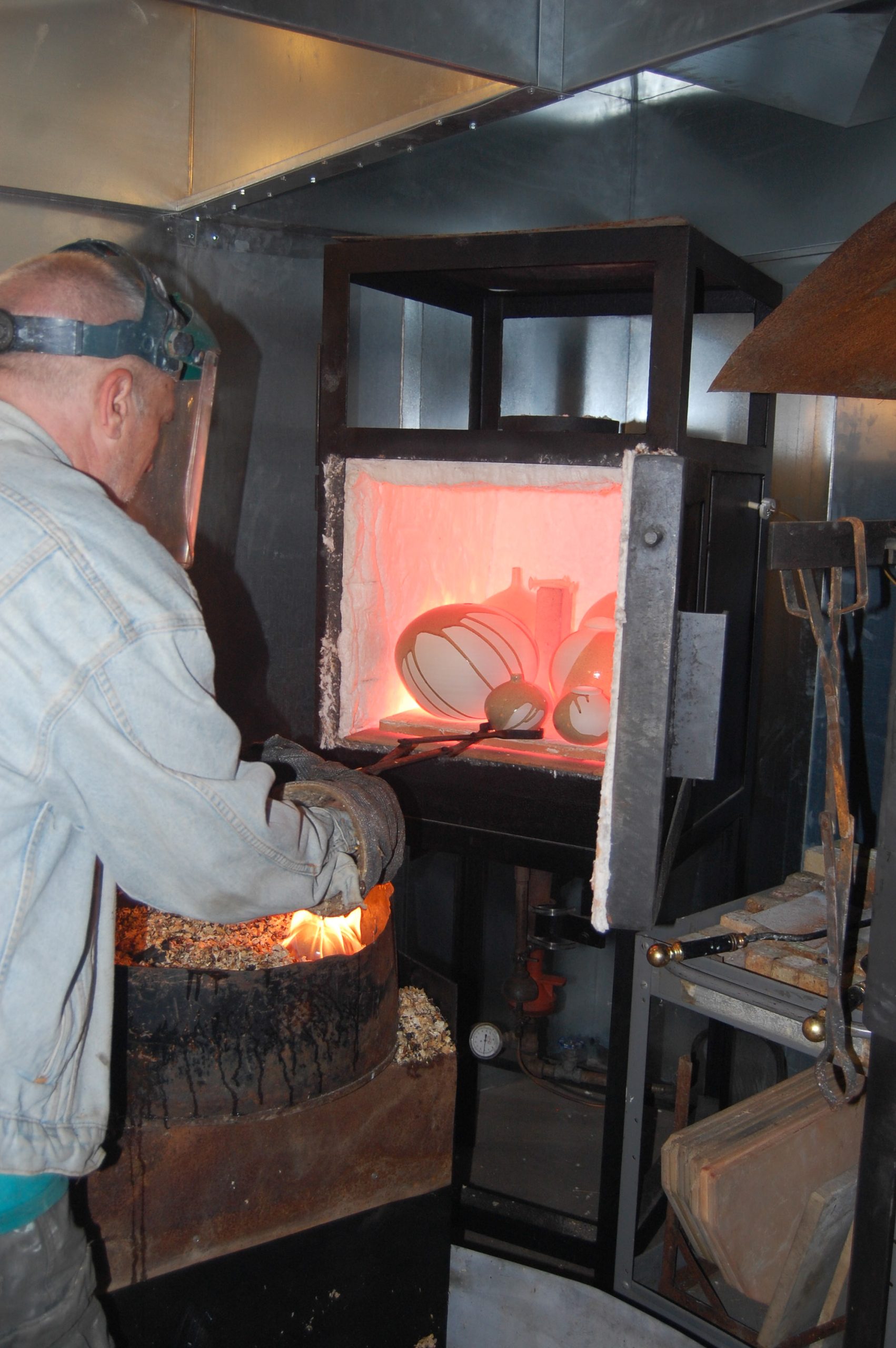 Raku pottery workshop through Gallery at the VAULT - The Vermont Journal & The Shopper