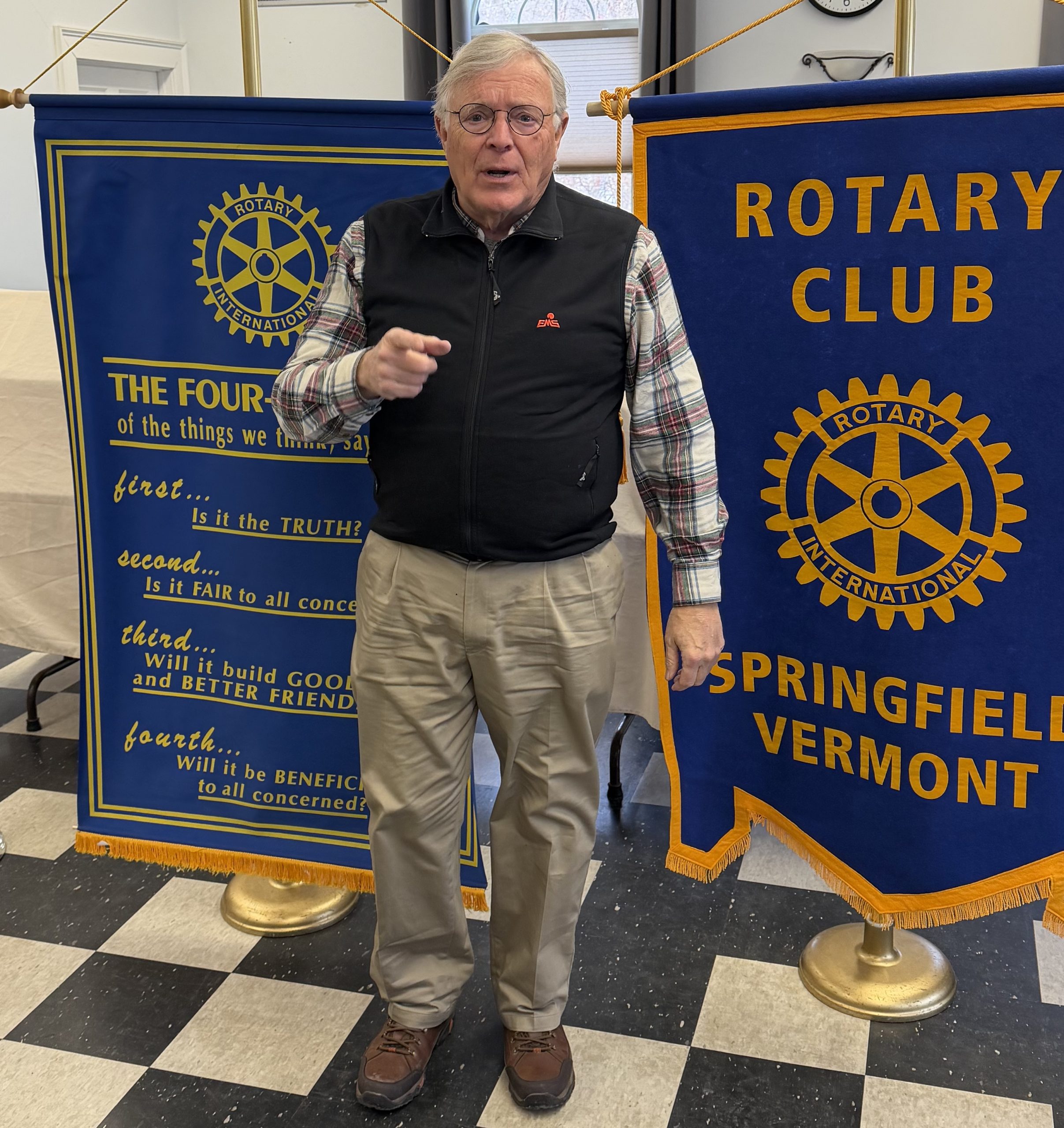 Springfield Rotary Club hears about dog park - The Vermont Journal ...